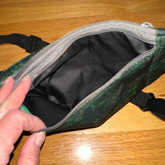 Omari Hardwick Fitness | Bags | Omari Hardwick Fitness Waist Pack ...